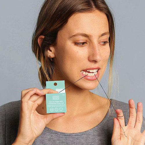 NOOSA BASICS Dental Floss with Bamboo Charcoal Aniseed 35m – L'Organic